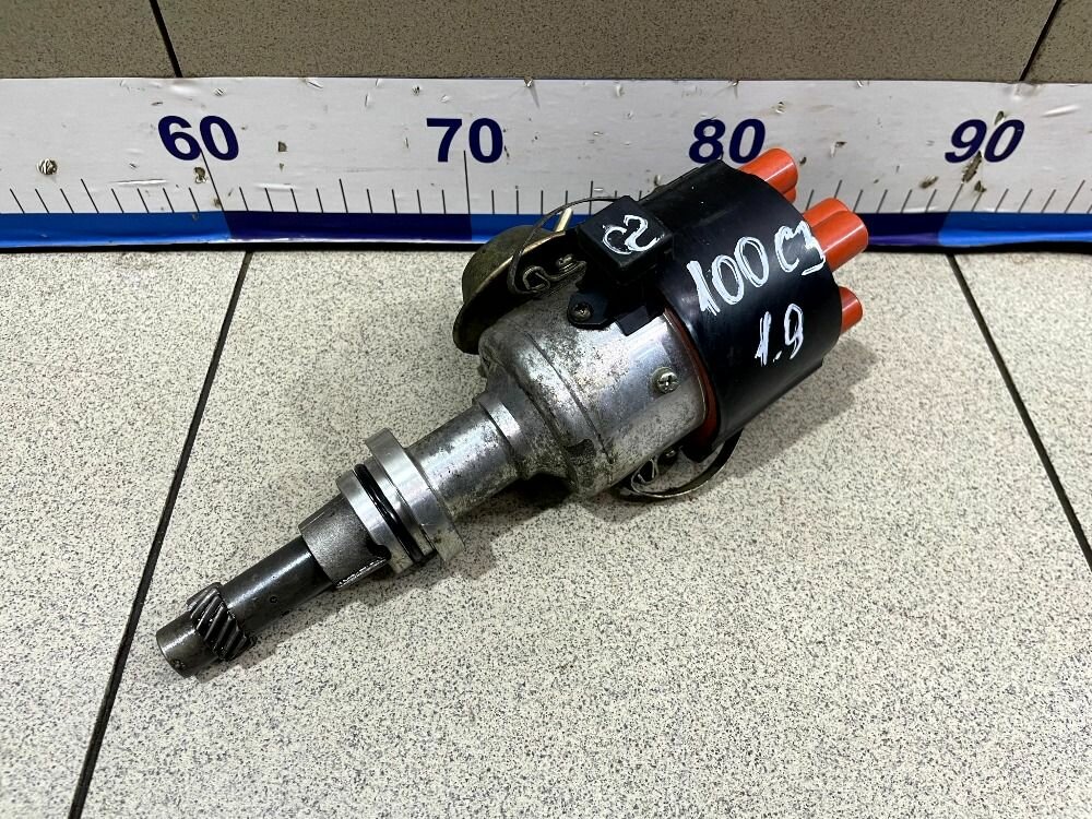 Распределитель зажигания Audi 100 C3 1191100400