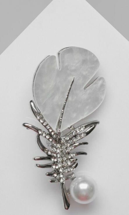 Брошь, стразы