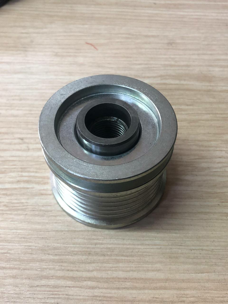 Муфта свободного хода генератора Mercedes Benz 02.17.028 TruckTec