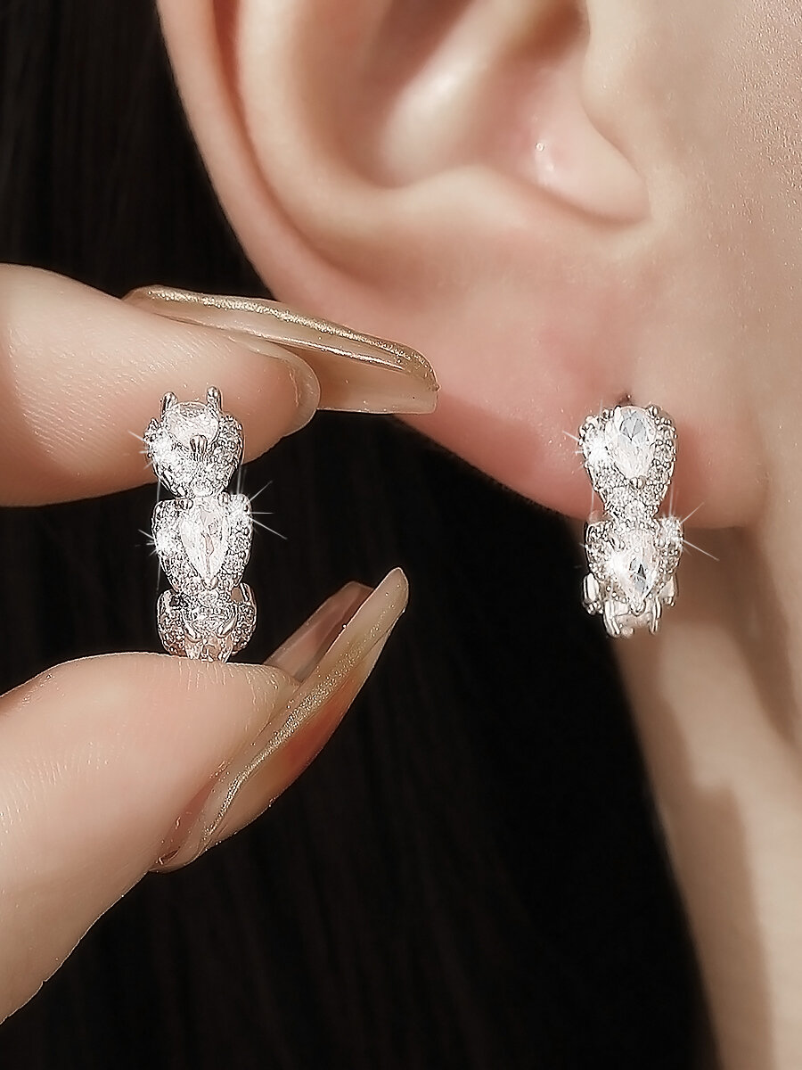 Серьги, горный хрусталь, циркон