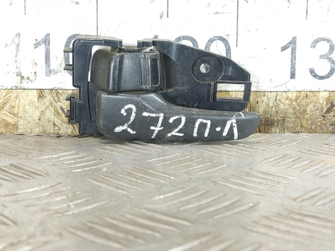 Ручка двери внутренняя передняя левая MITSUBISHI Lancer 9 5716A171HA