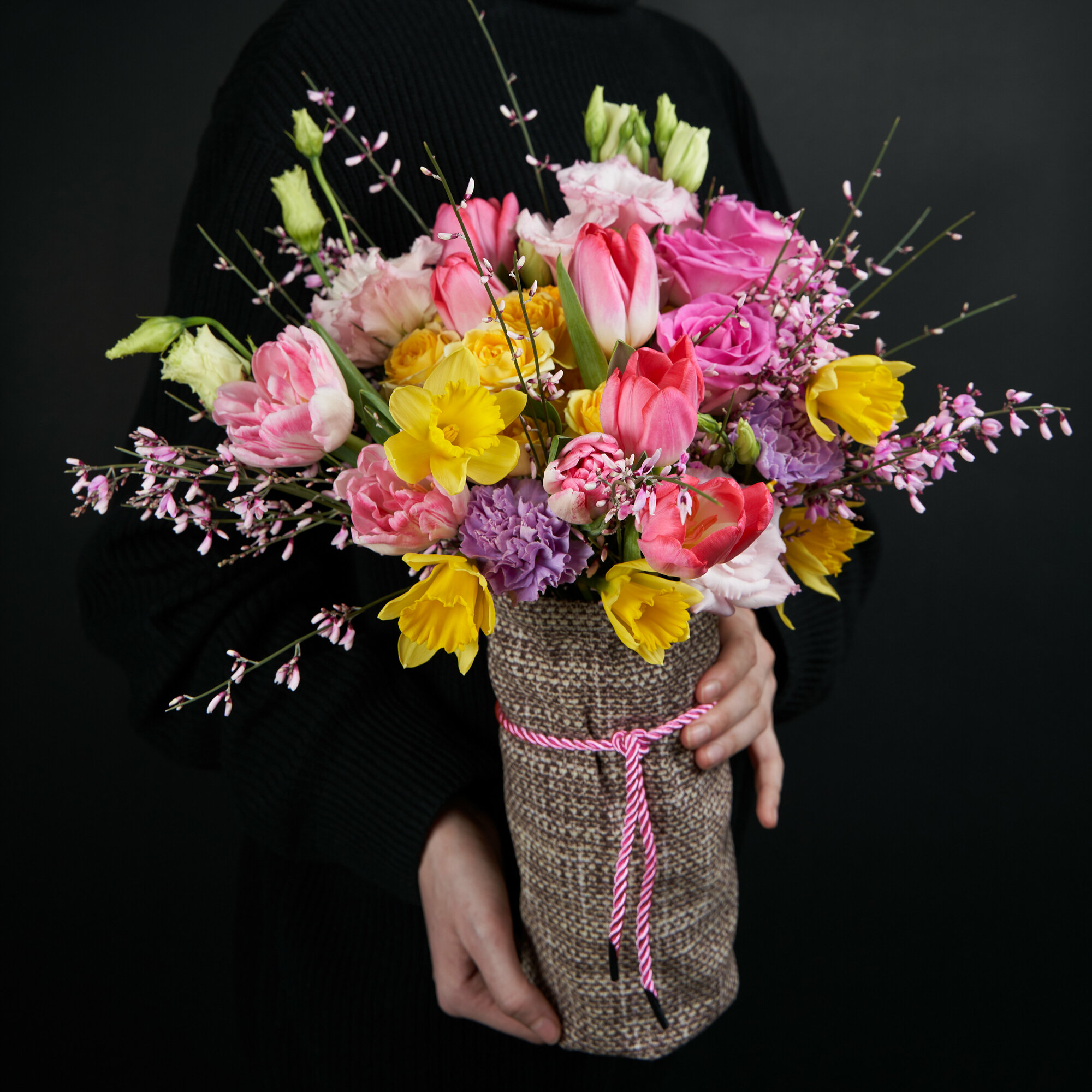 Букет в мешковине