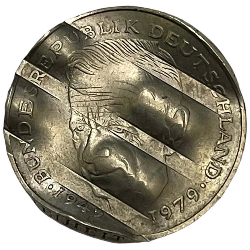 ФРГ 2 марки 1990 г. (30 лет Федеративной Республике - Курт Шумахер) (D) (Изъятая из обращения)