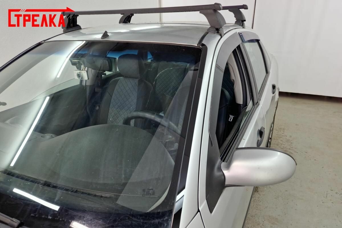 FORD FOCUS (I) 1998-2005 седан - Водосток (дефлектор) премиум