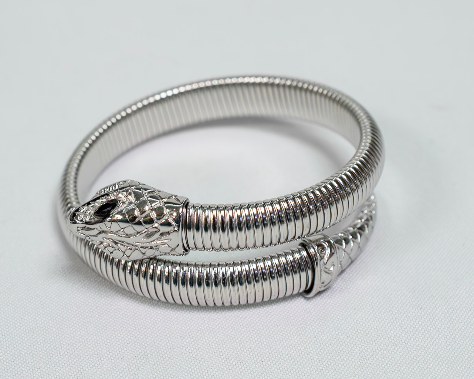 Браслет-манжета, стразы