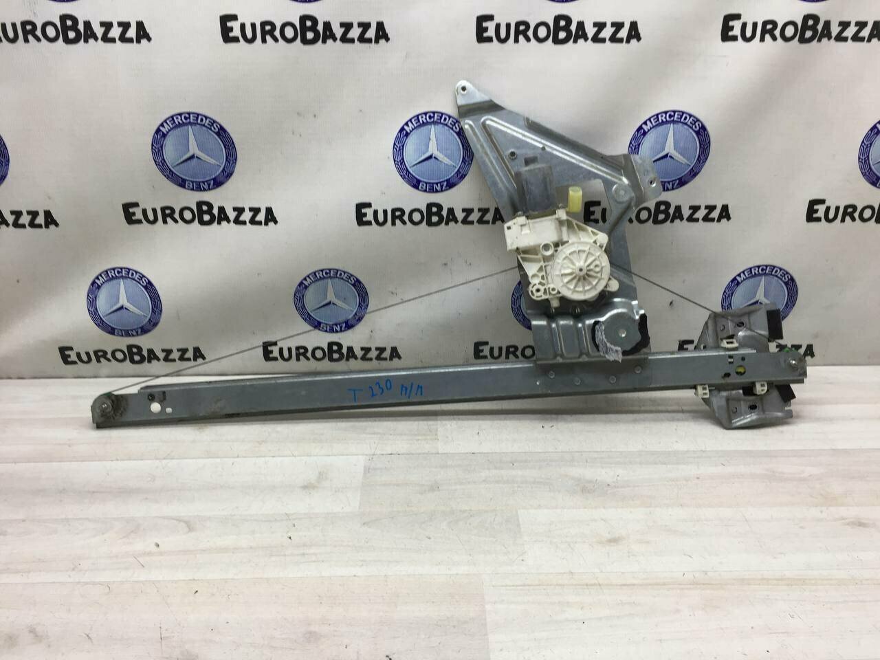 Стеклоподьемник передний правый Mercedes W906 A9067200146