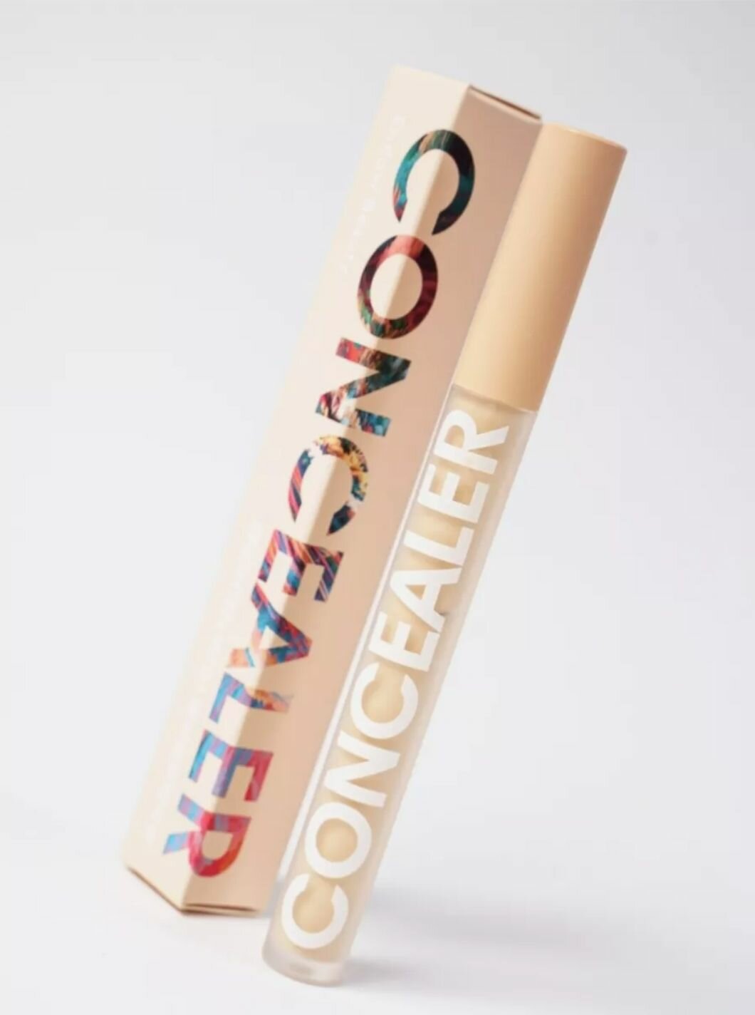 Консилер для лица, для глаз и век. CONCEALER тон 01