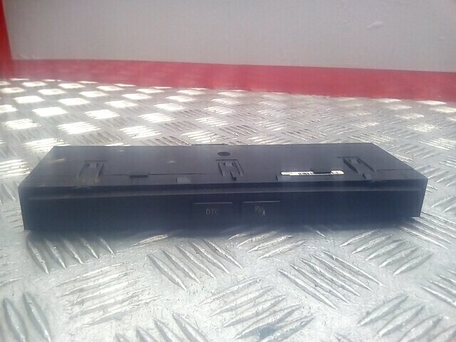 Блок кнопок BMW 5-Series (E60/E61) 61319159168 арт. 441901