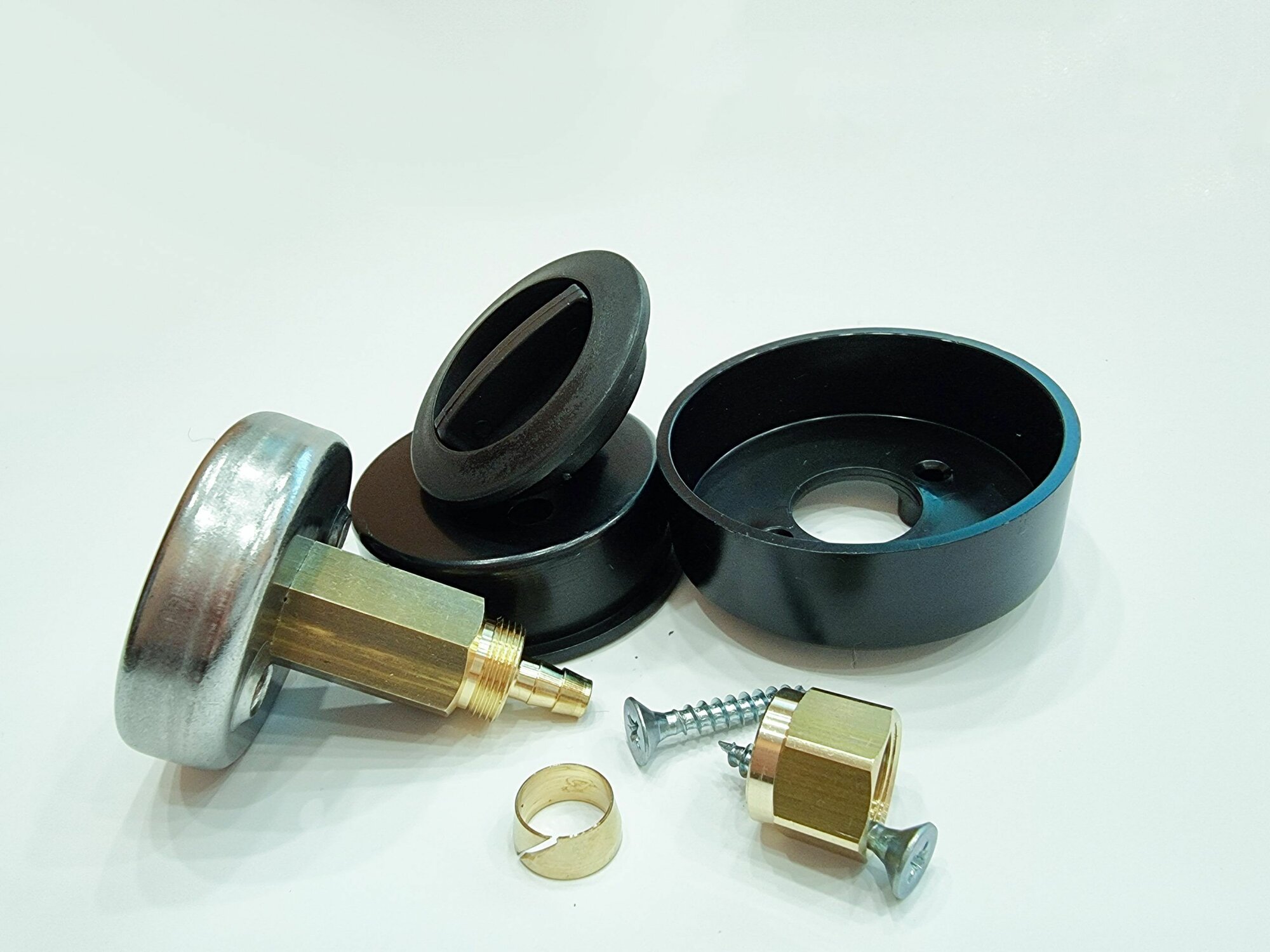 ГБО Заправочное устройство ВЗУ TOMASETTO в бампер для термопластиковой трубки (оригинал)