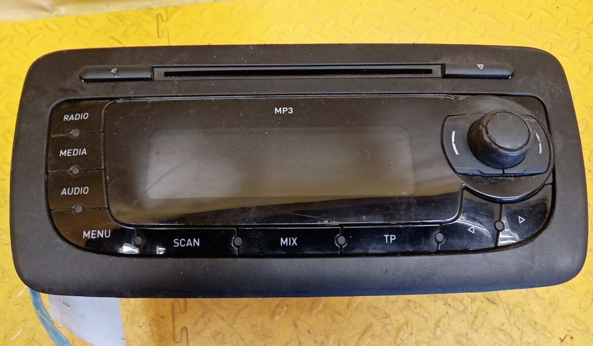 Магнитола Ibiza IV Seat 6J1035153G