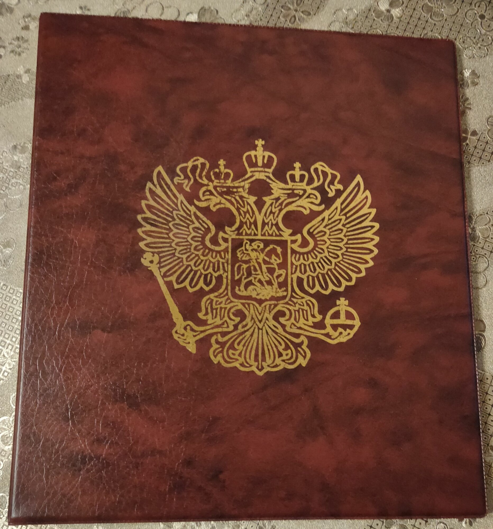 Альбом для монет с 11 листами "Герб РФ". Optima(Оптима) с увеличенной толщиной 55мм.