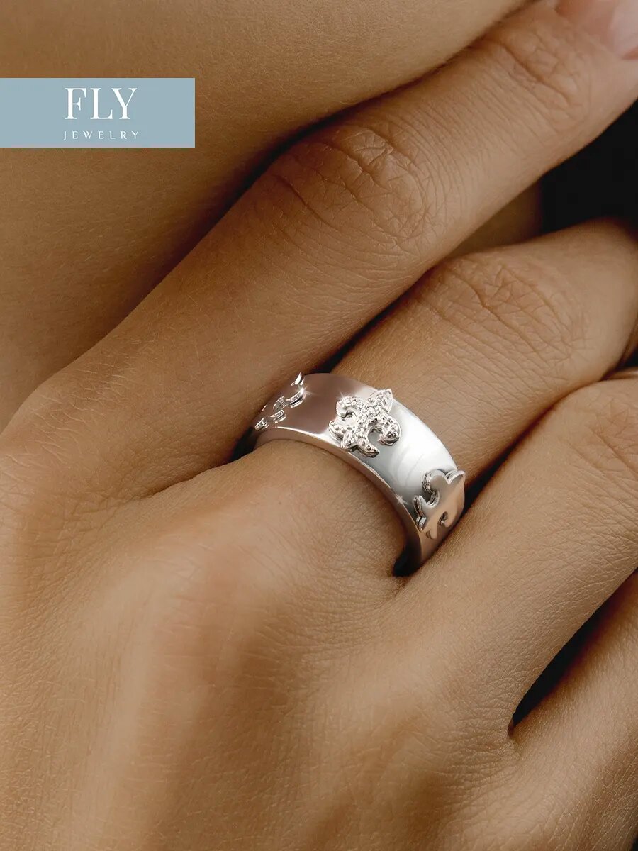 Кольцо широкое, серебро, 925 проба, родирование, фианит