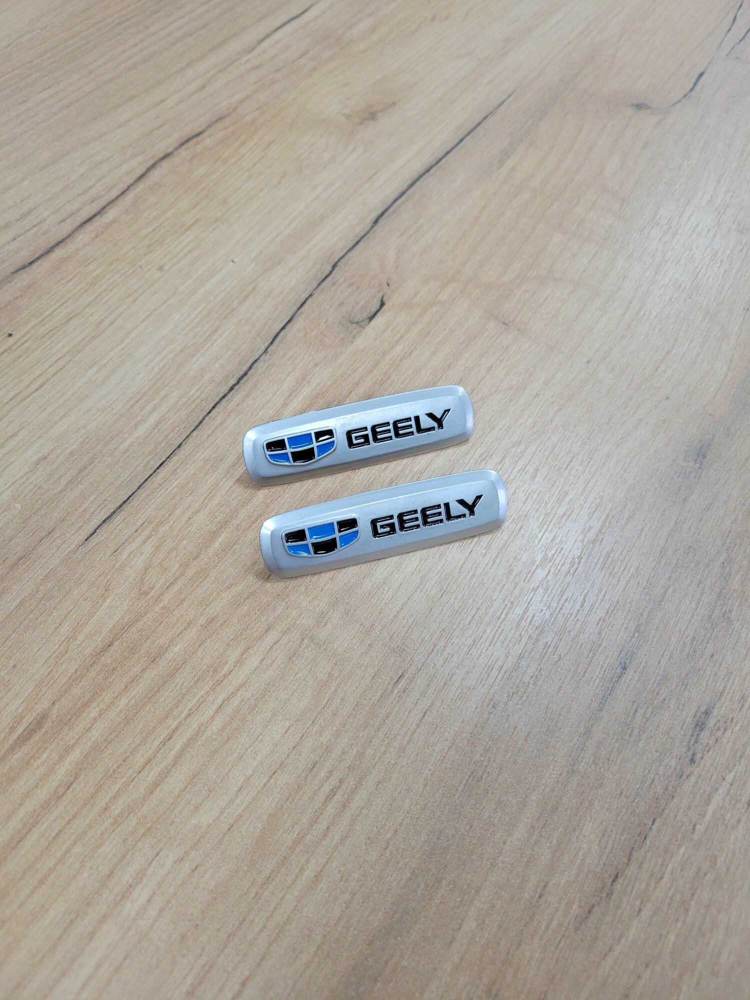 Шильдики (эмблема, логотип) Джили Geely