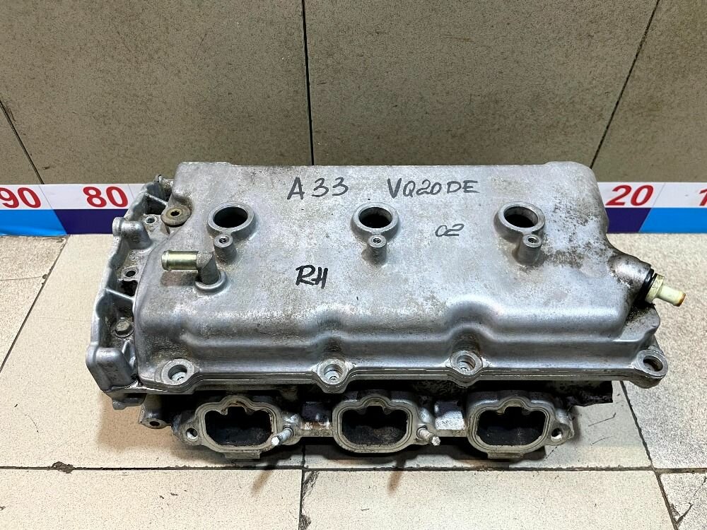 Головка блока цилиндров правая Nissan Maxima A33