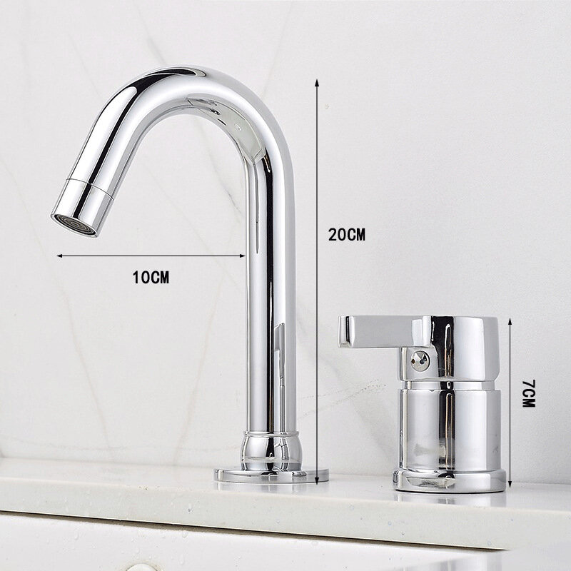 Европейский стиль золотой полностью медный вращающийся трехотверстный смеситель для раковины, трехкомпонентный набор, разделенный двойной ручкой, двойное управление горячей и холодной водой