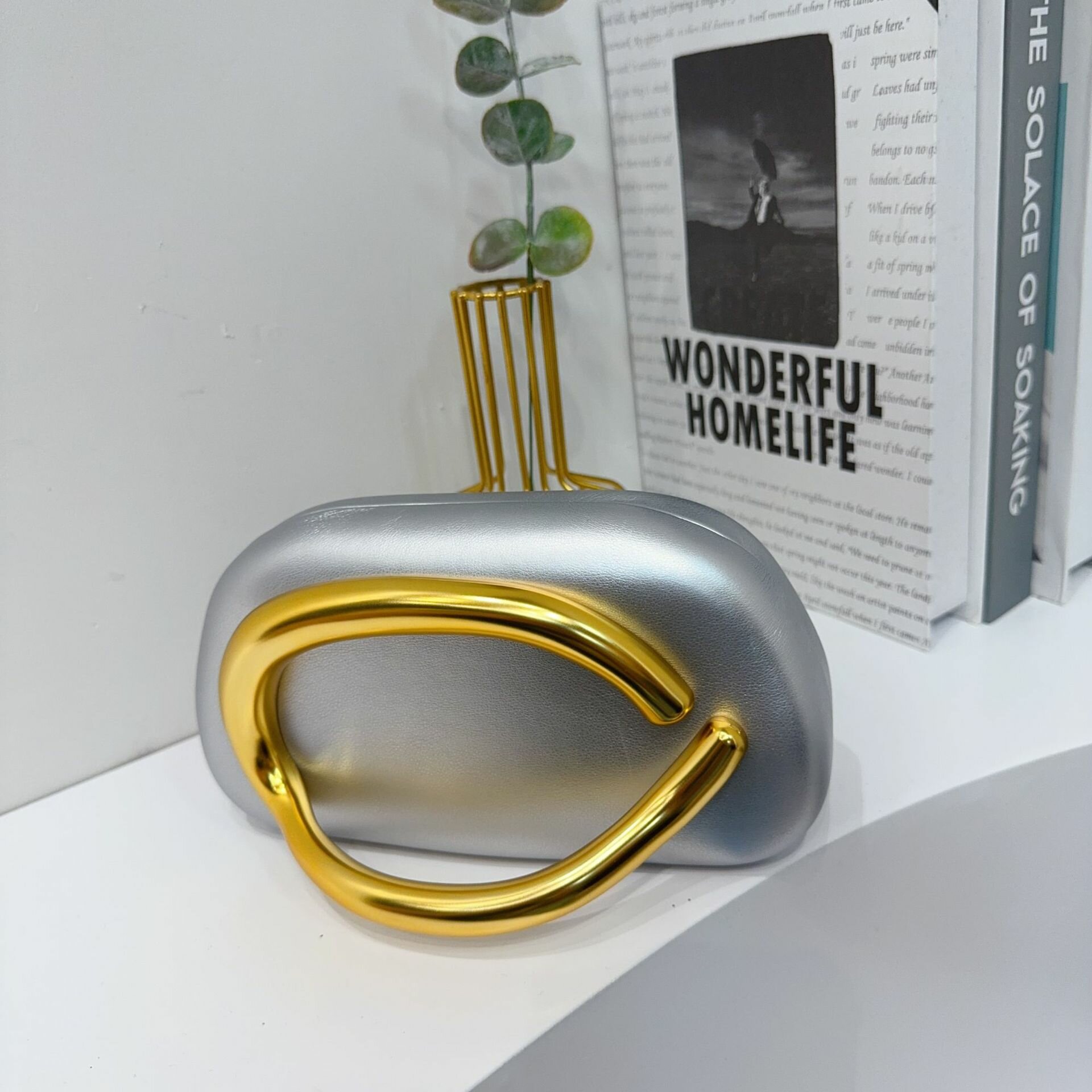 Классическая круглая сумка-клатч в европейском и американском стиле, вечерняя сумка из акрила, винтажная металлическая ручка, одно плечо, кроссбоди