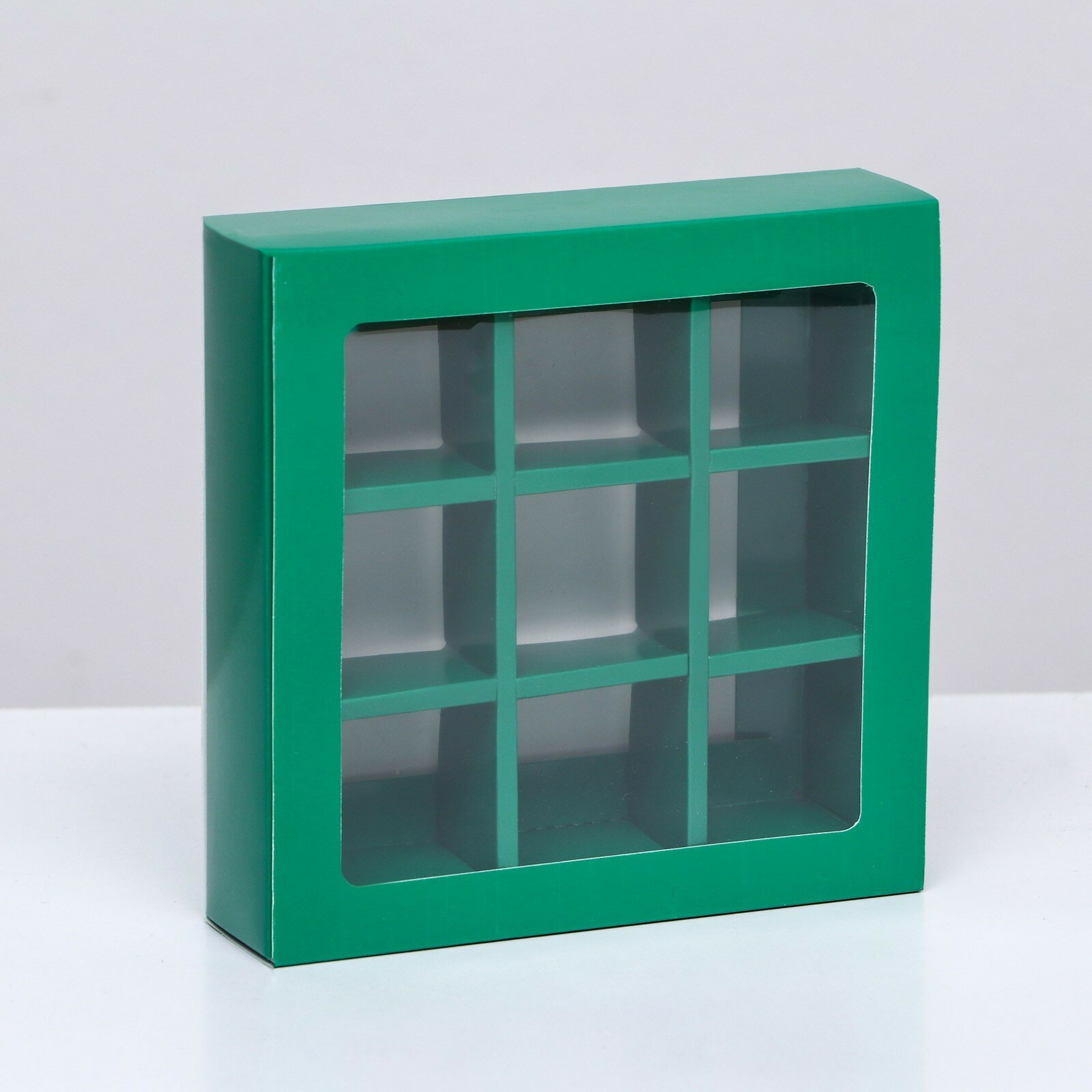 Коробка для 9 конфет, изумрудная, 14.5×14.5×3.5 см