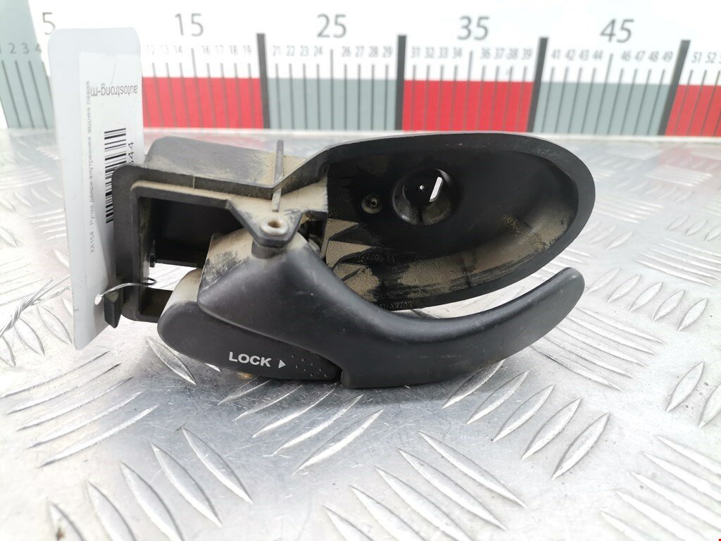 Ручка двери внутренняя задняя левая Ford Focus 1 XS41A22601AK арт. 1881344