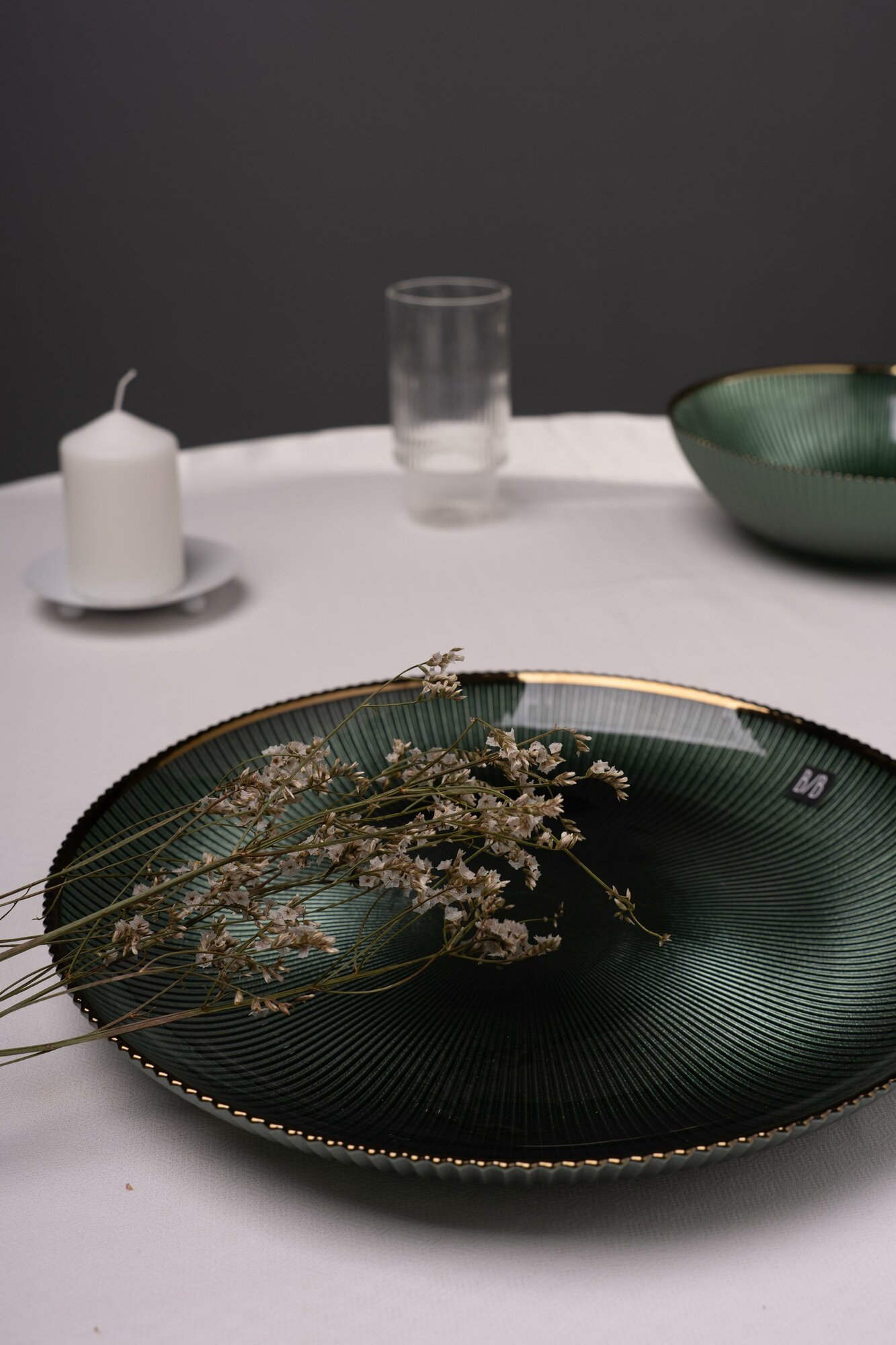 Тарелка BILLIBARRI "Moat" 27см, стекло, зеленая