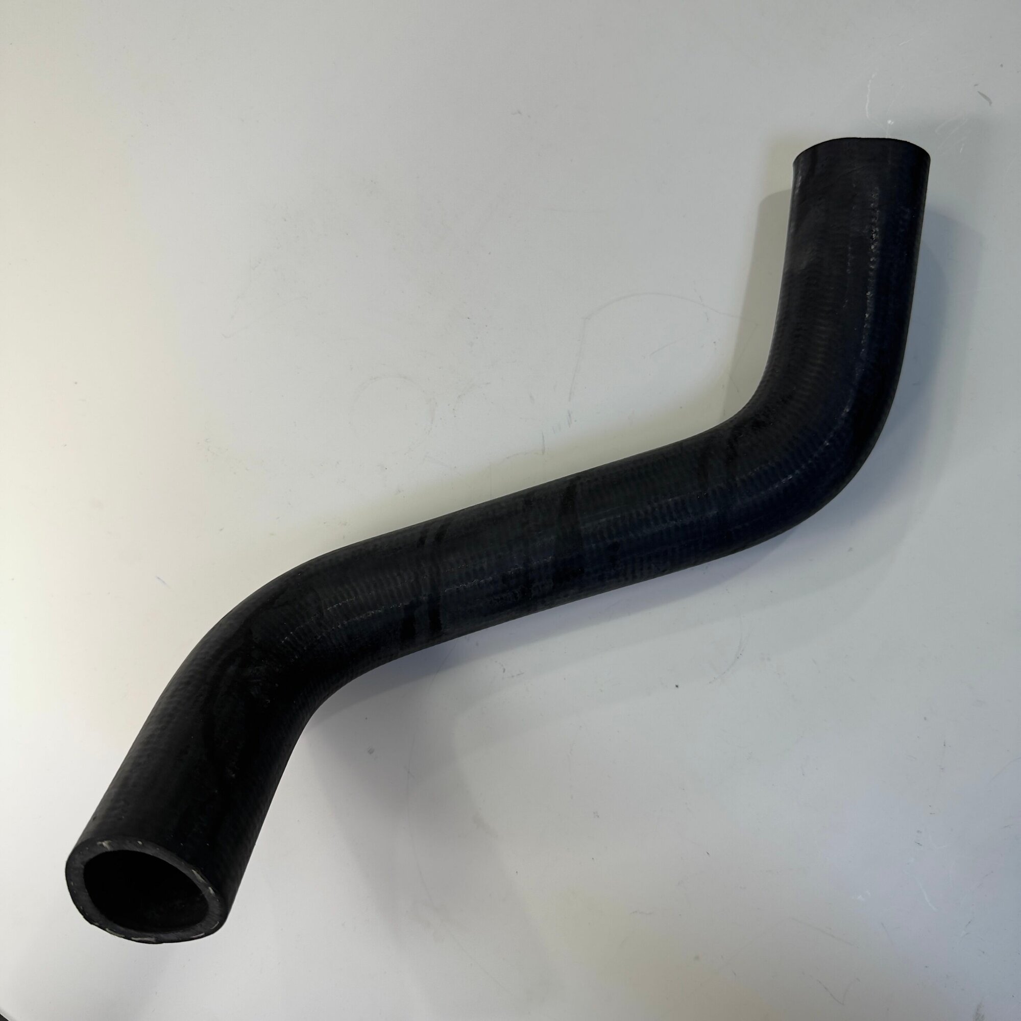 Патрубок радиатора нижний Lifan X60 [1.8 16V 5MT внедорожник] S1303210