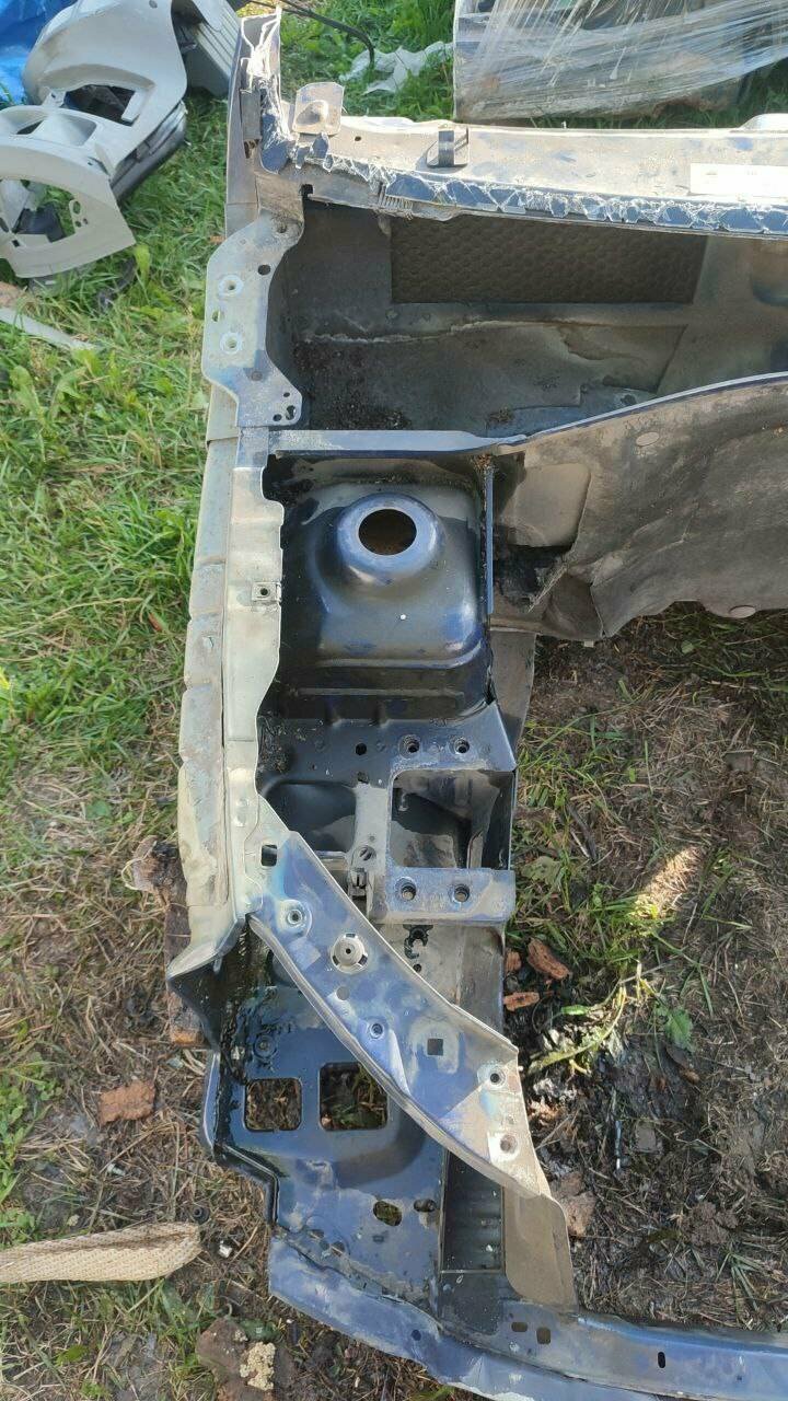 Лонжерон передний правый Renault Clio 2 рест. (2001 - 2003)