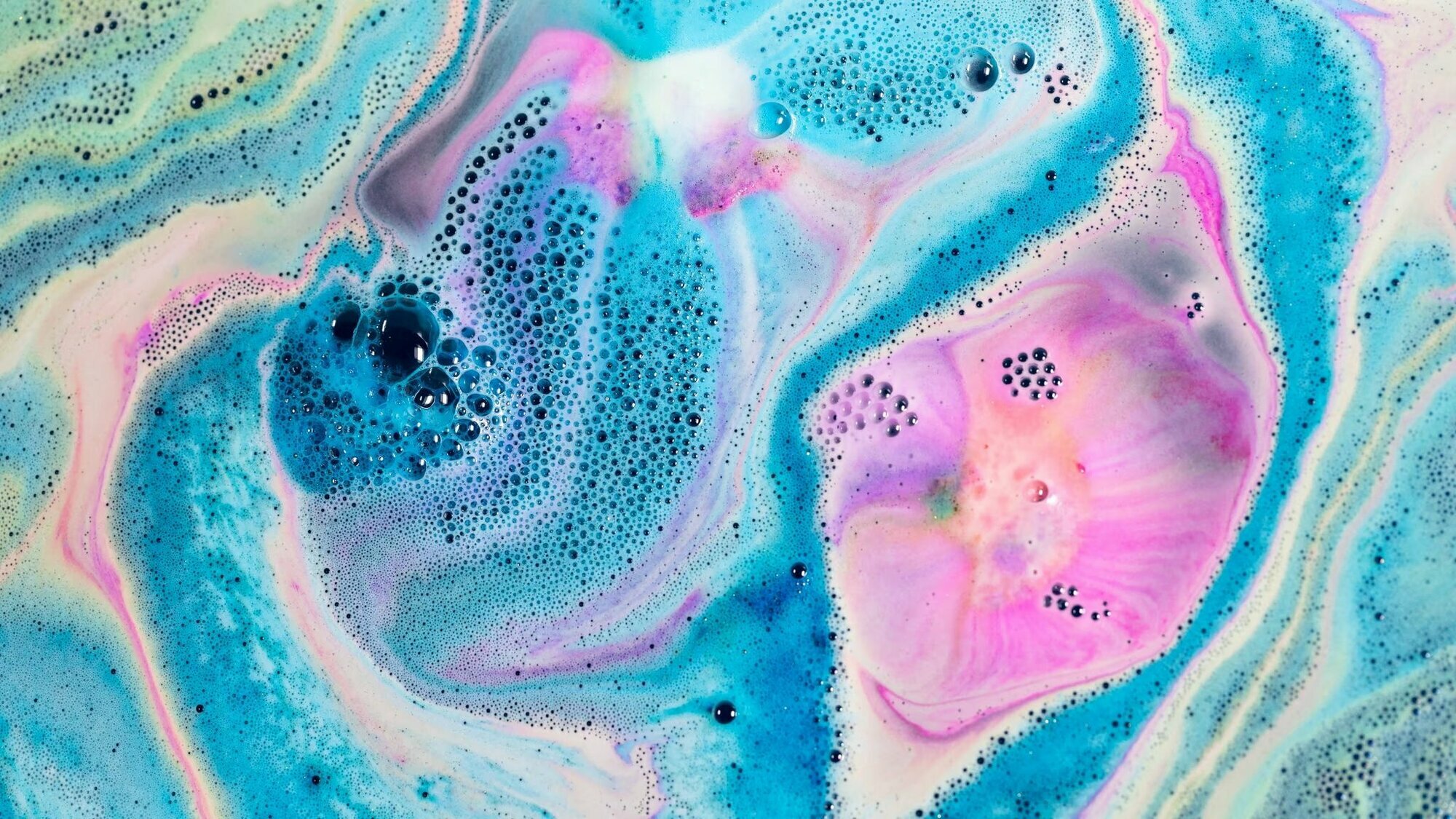 Бомбочка для ванной LUSH Intergalactic — фото 1