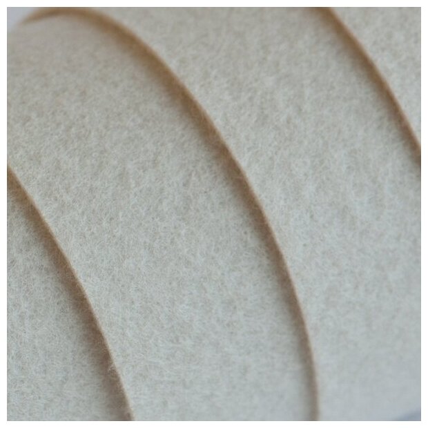 Фетр корейский жесткий листовой 28х33 см (3 шт/упак) толщина 1,2 мм, цвет светло-бежевый 805 / для творчества рукоделия