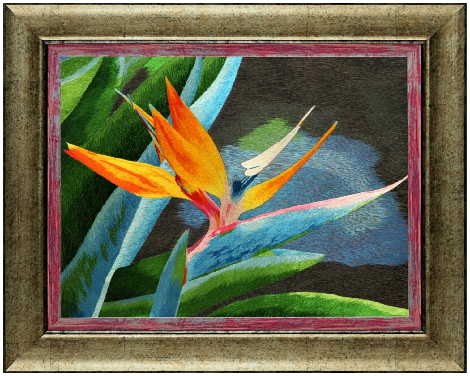 Декоративная настенная картина Живой Шелк Стрелиция, вышивка шелком ручной работы с 3D эффектом, см 71х81х3 в багете