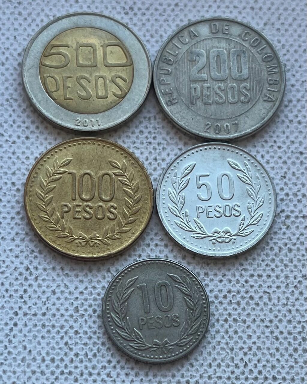 Колумбия набор 5 монет 1990-2011 года