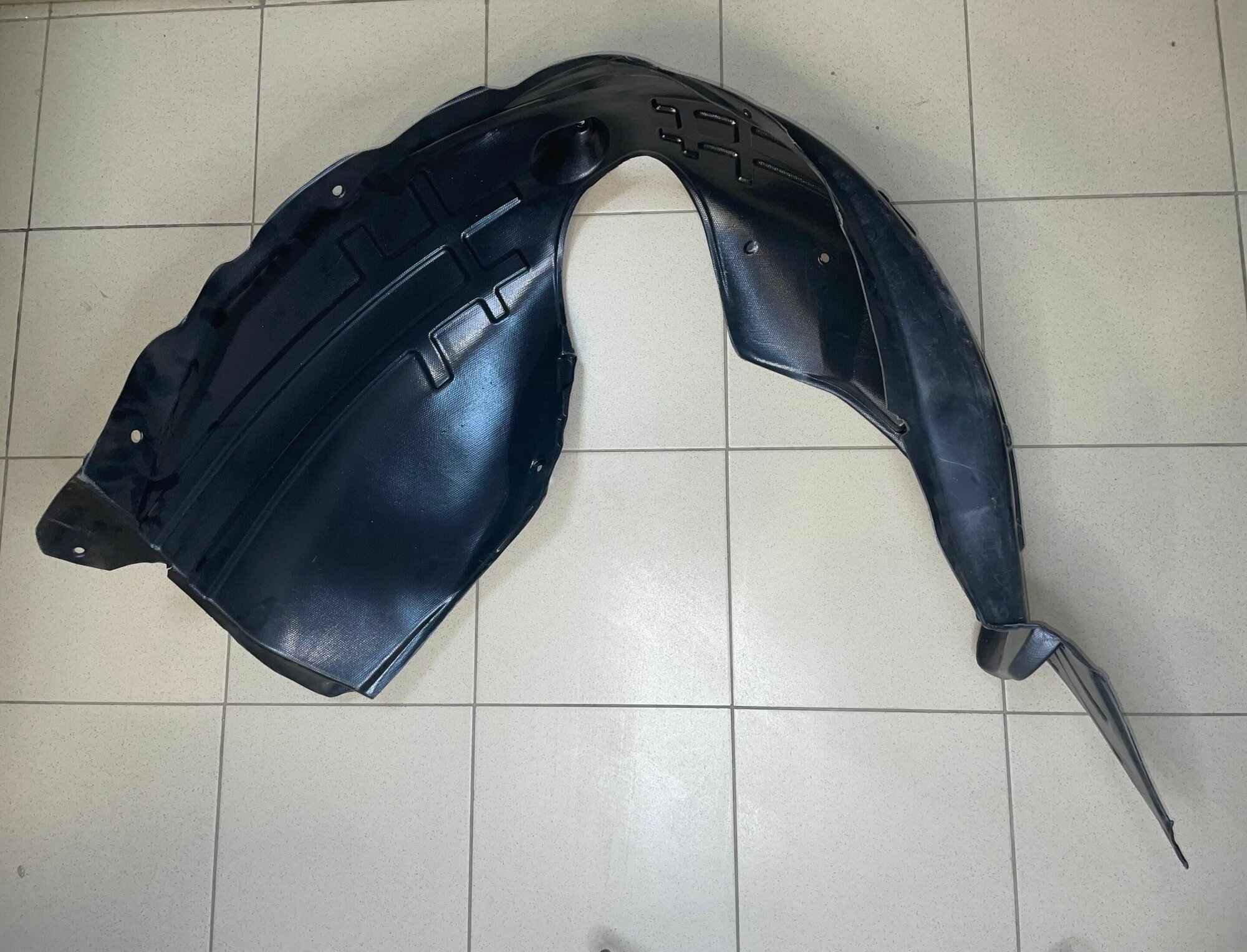 Подкрылок передний правый Changan CS35 PLUS [1.6 16V 6AT внедорожник] S111F2709090500