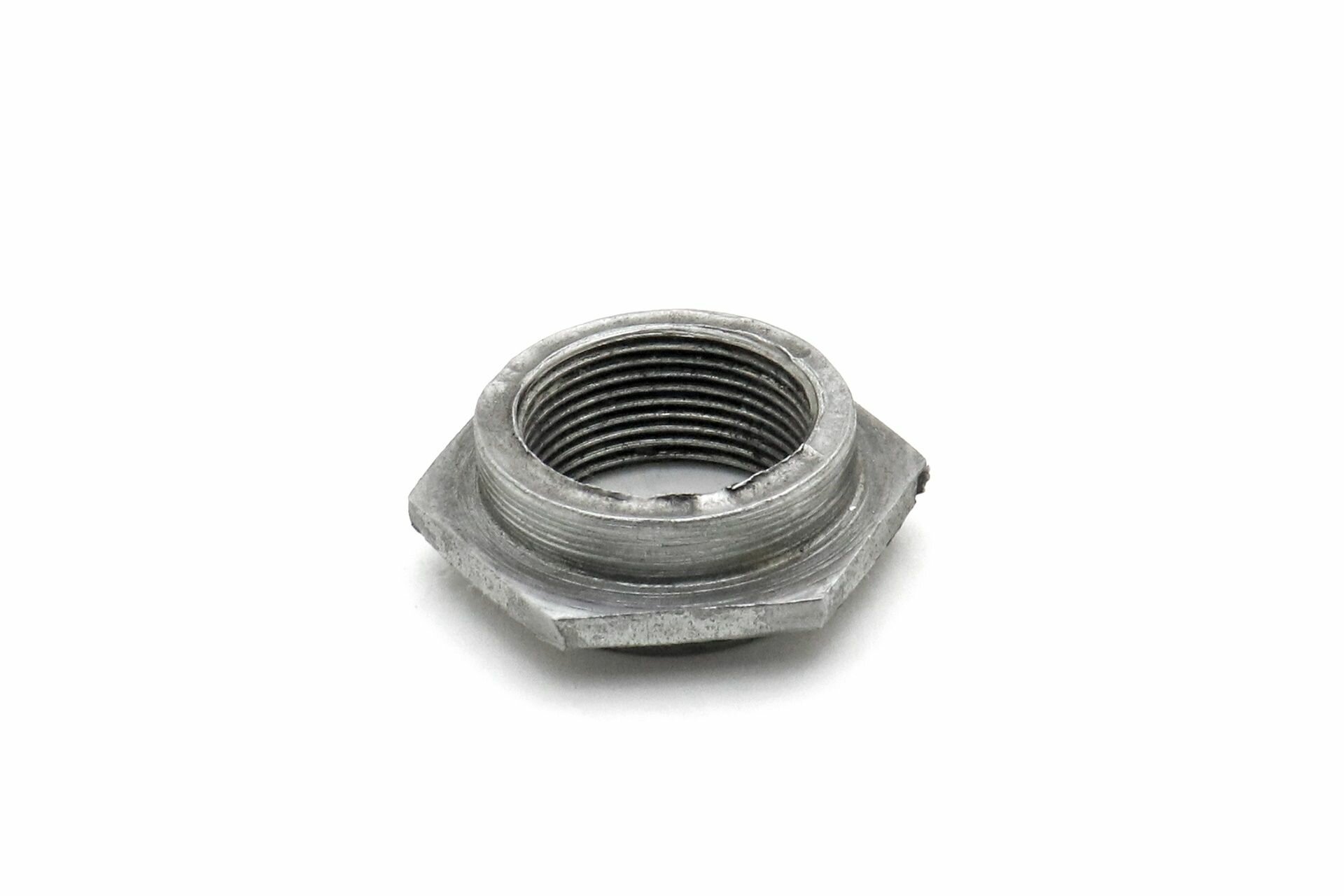 Гайка траверсы Урал низ (с кантиком)