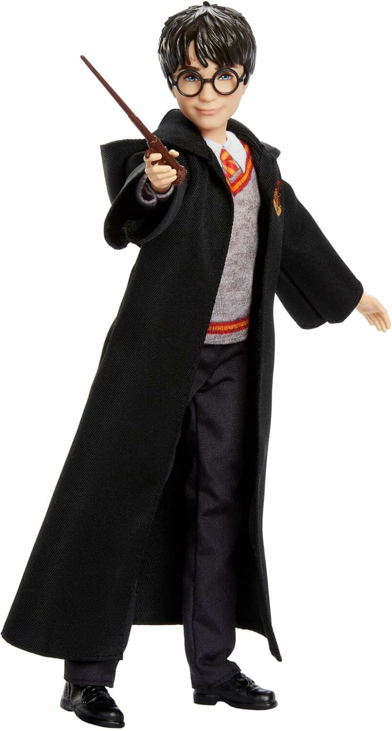Кукла Mattel Harry Potter - Кукла Гарри Поттер со съемной формой Хогвартса и волшебной палочкой - JGM18