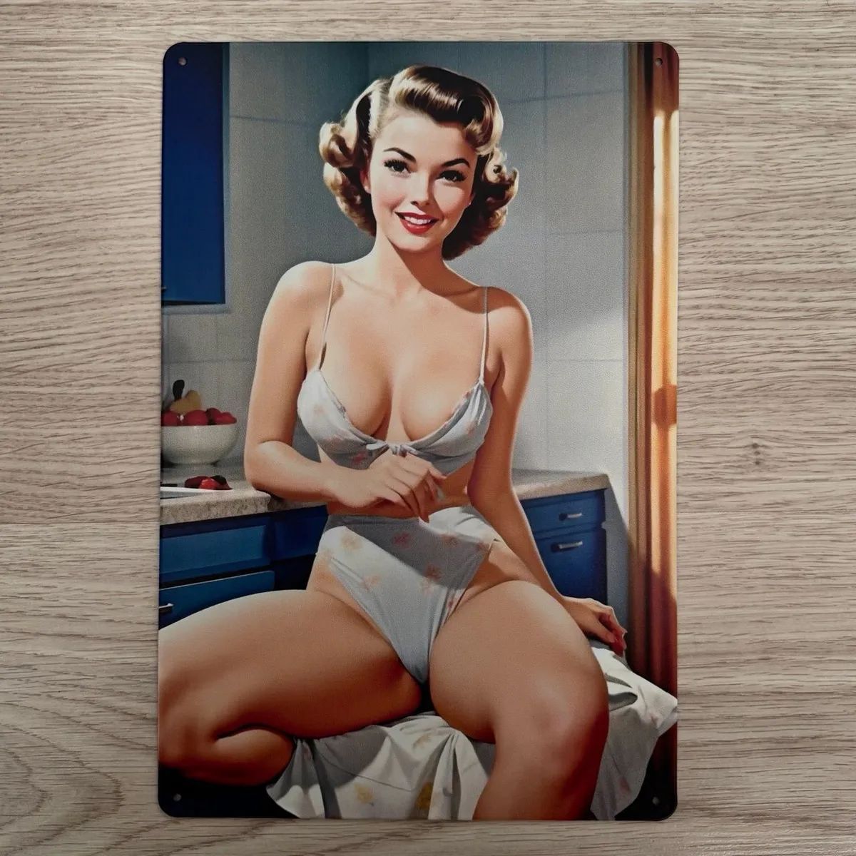 Табличка металлическая интерьерная Pin-Up Девушка Пинап