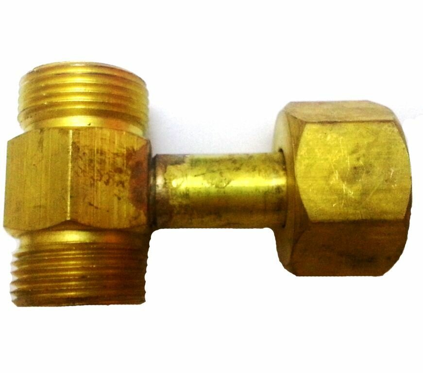 Тройник кислородный латунный (гайка G3/4; G3/4 нар; G3/4 нар)