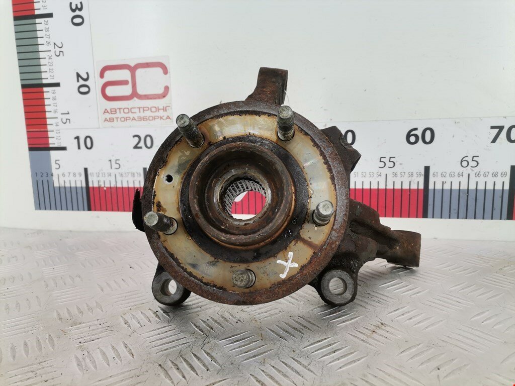 Ступица (кулак цапфа) передняя правая Opel Antara (L07) 96626338 арт. 1641684