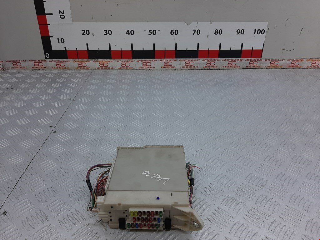Блок комфорта Lexus IS 2 (XE20) 8273053050 арт. 711496
