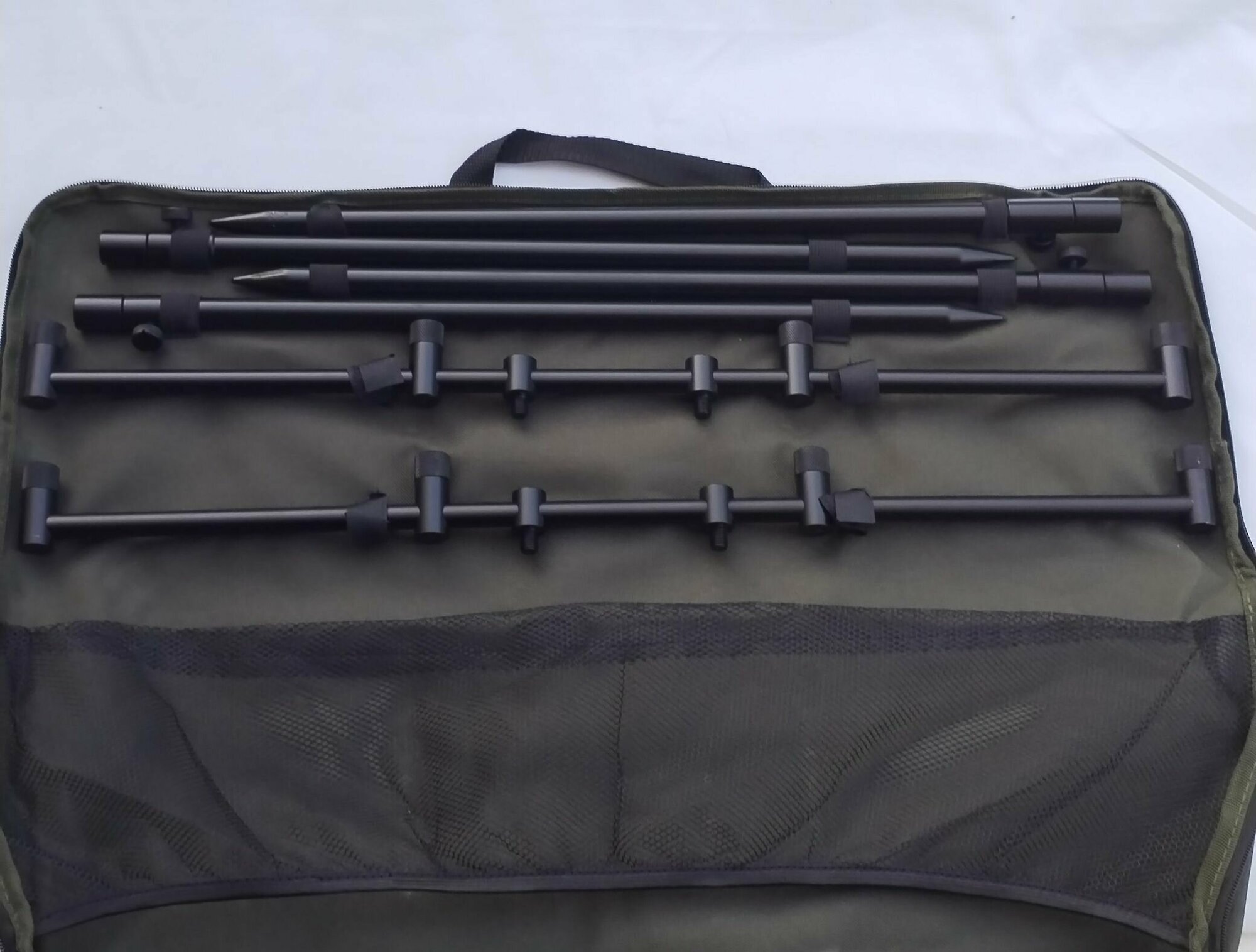 Буз бар 61 см на 4 уд, комплект 2 шт со стойками Buzz-bar