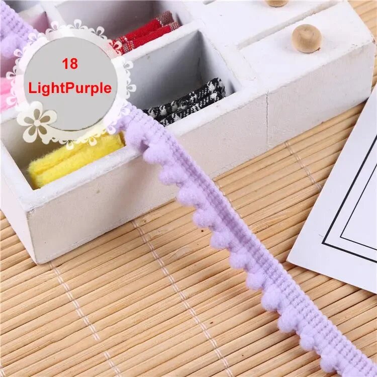 Помпонная тесьма LightPurple 18, 10 ярдов