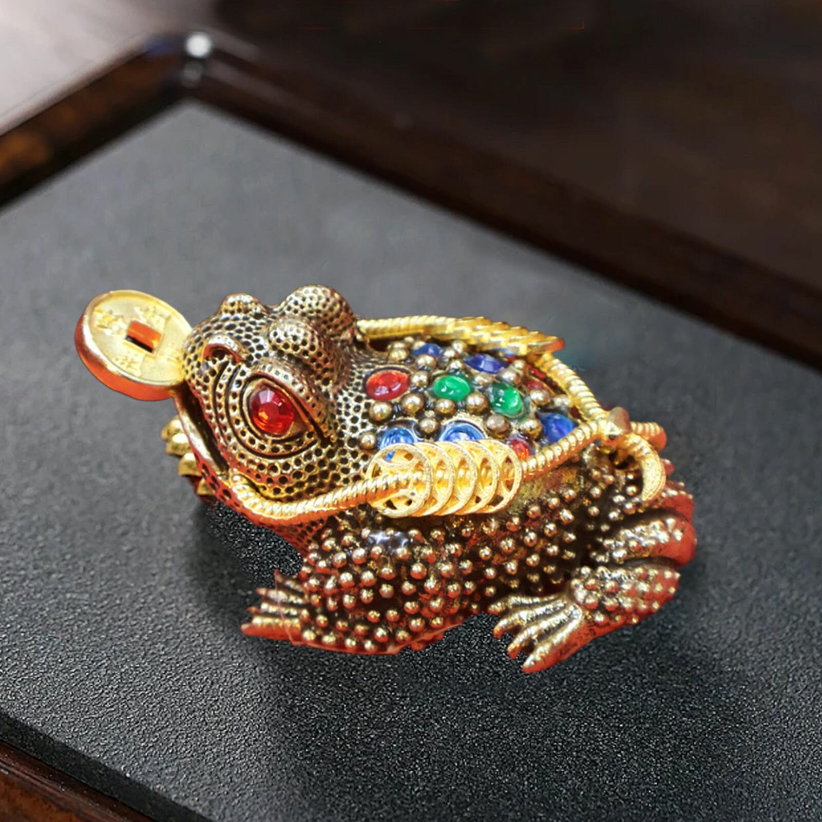 Трёхлапая денежная жаба/жаба фен-шуй