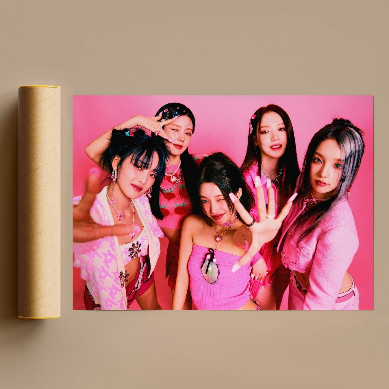 Постер Джи Айдл 30х40 см без рамы/ (G)I-DLE Кпоп, Kpop, Минни/ Плакат для интерьера, в подарок