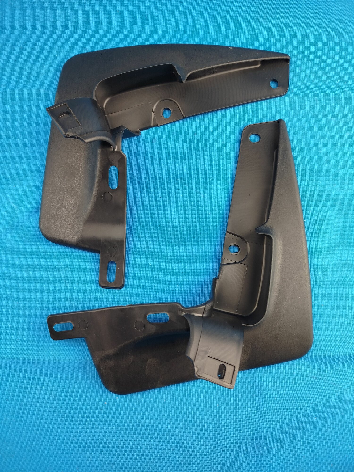 Брызговики передние "LECAR" для а/м Приора (пара)