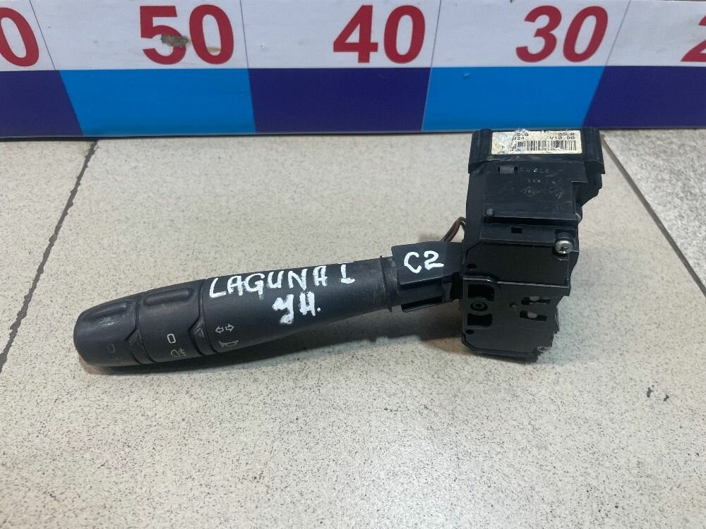 Переключатель поворотов Renault Laguna I 7701041448