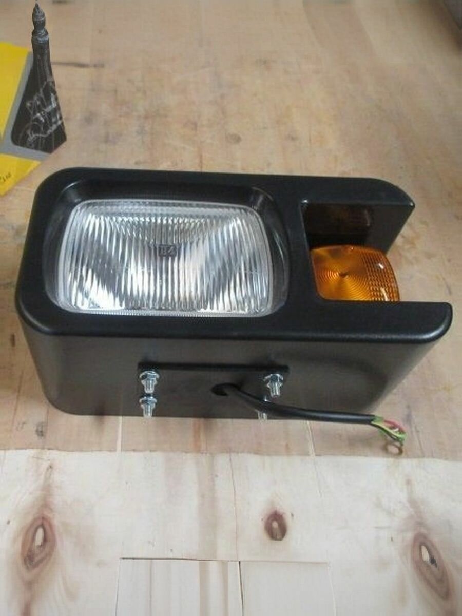 Фара передняя левая (4 отв) ZL30/ ZL50/ LW300/ LW500 от CKUOE Арт. 803502426/803544057-L/80354552