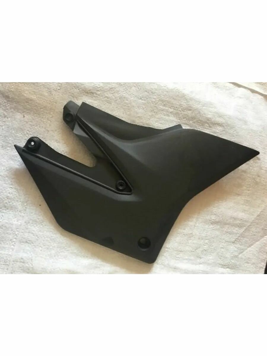 Облицовка боковая правая ENDURO