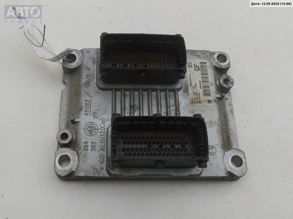Блок управления двигателем (ДВС) Opel Astra H (2004-2009)