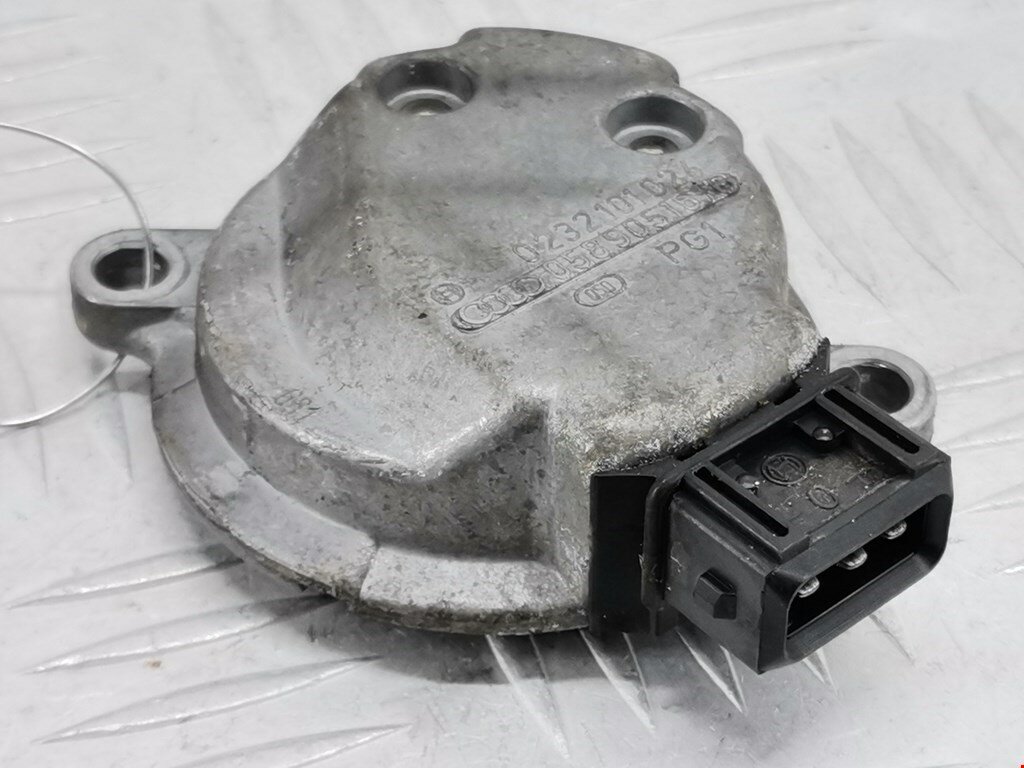 Датчик распредвала Audi A4 B5 058905161B арт. 1660107