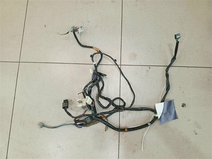 Проводка торпедо от Mazda Demio DW 1996-2002