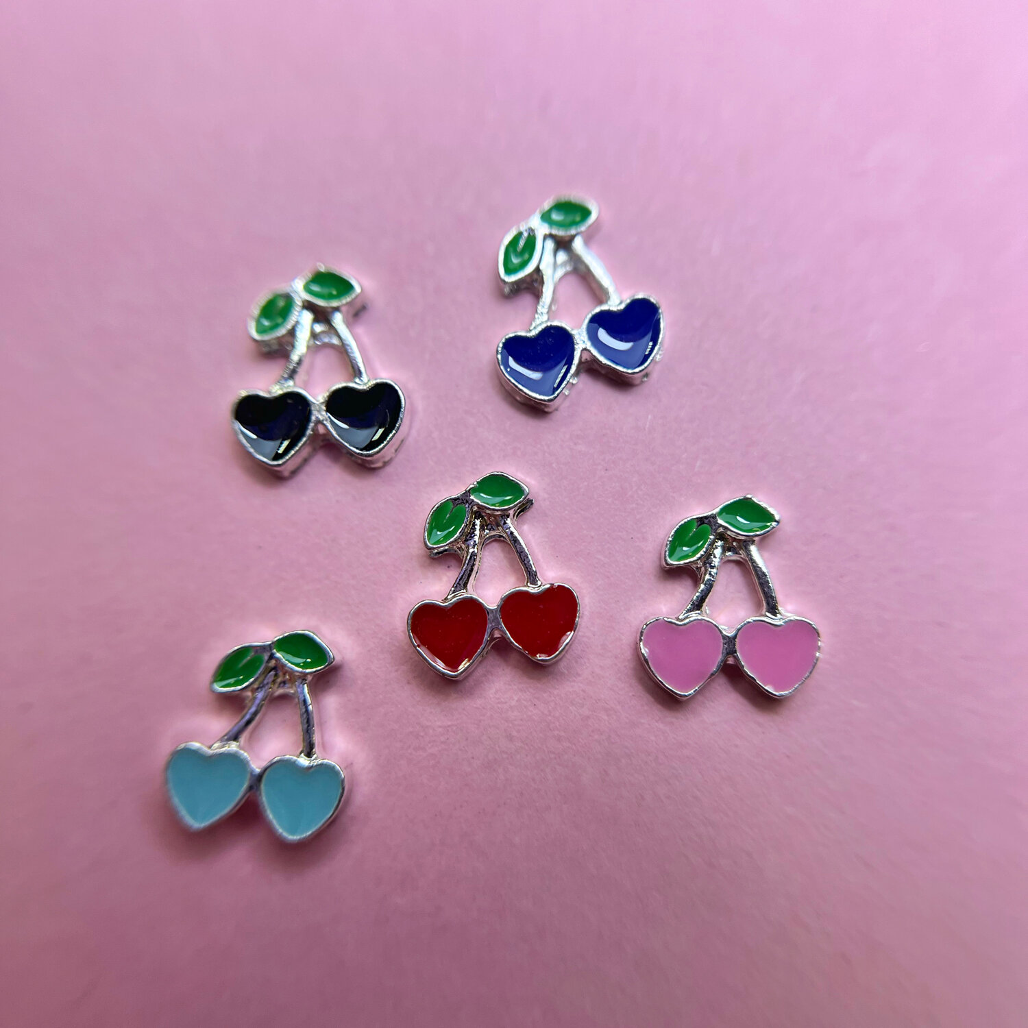 Фигурки объемные Вишенки №1850 Zoo Nail Art 5 шт. для дизайна ногтей