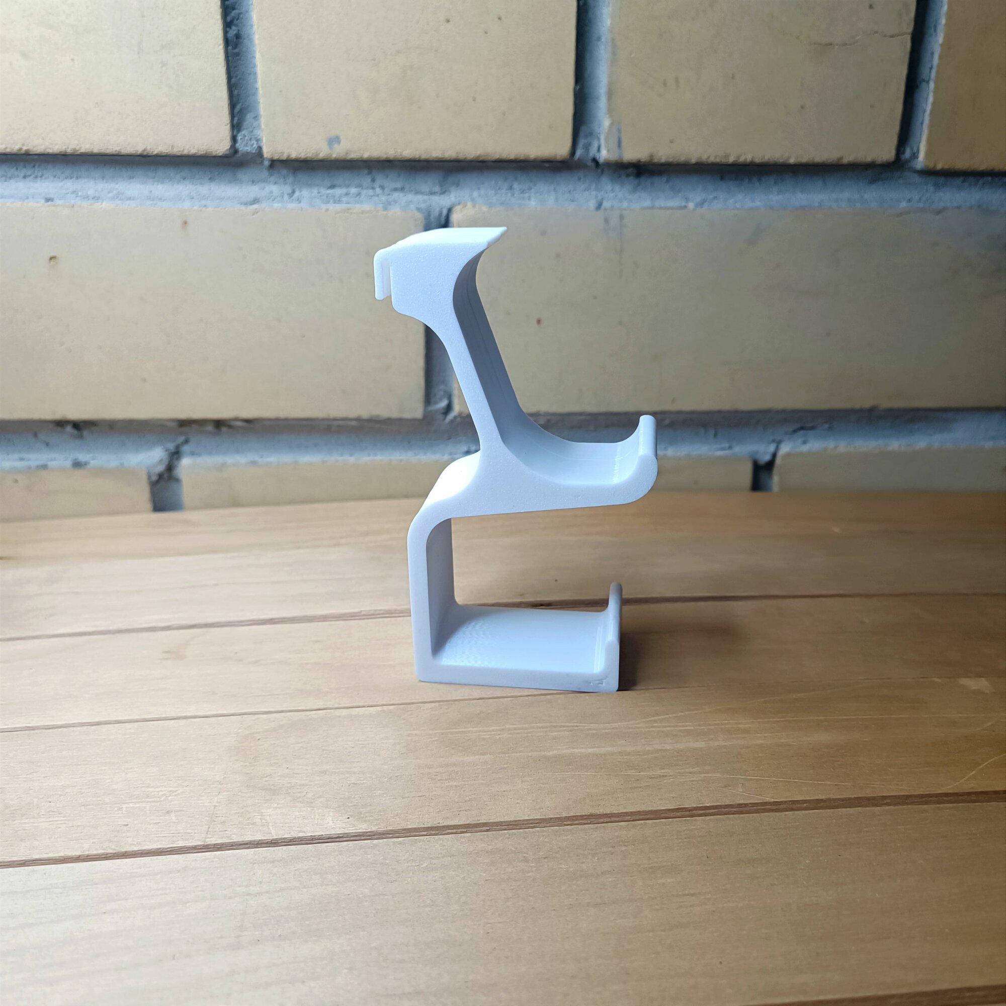 Кронштейн для игровых джойстиков и наушников на корпус PS5 / Playstation 5 / белый