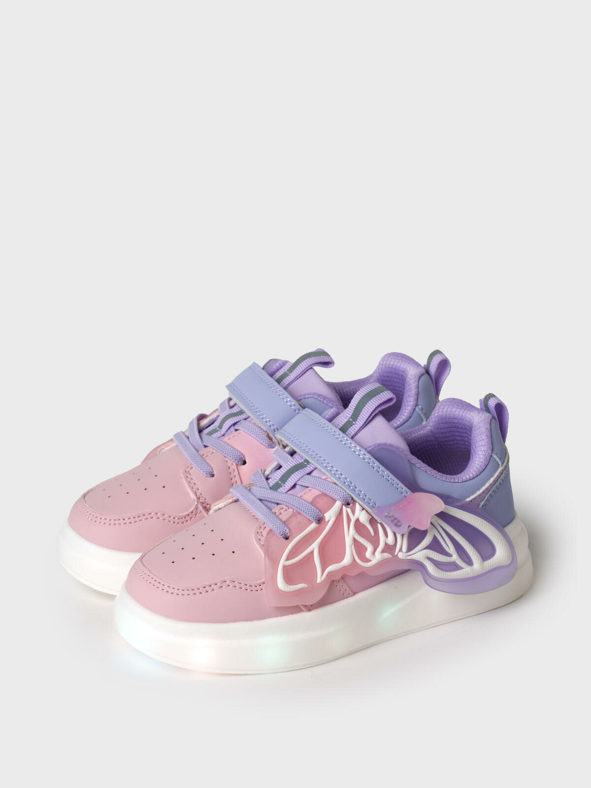 Кроссовки playToday